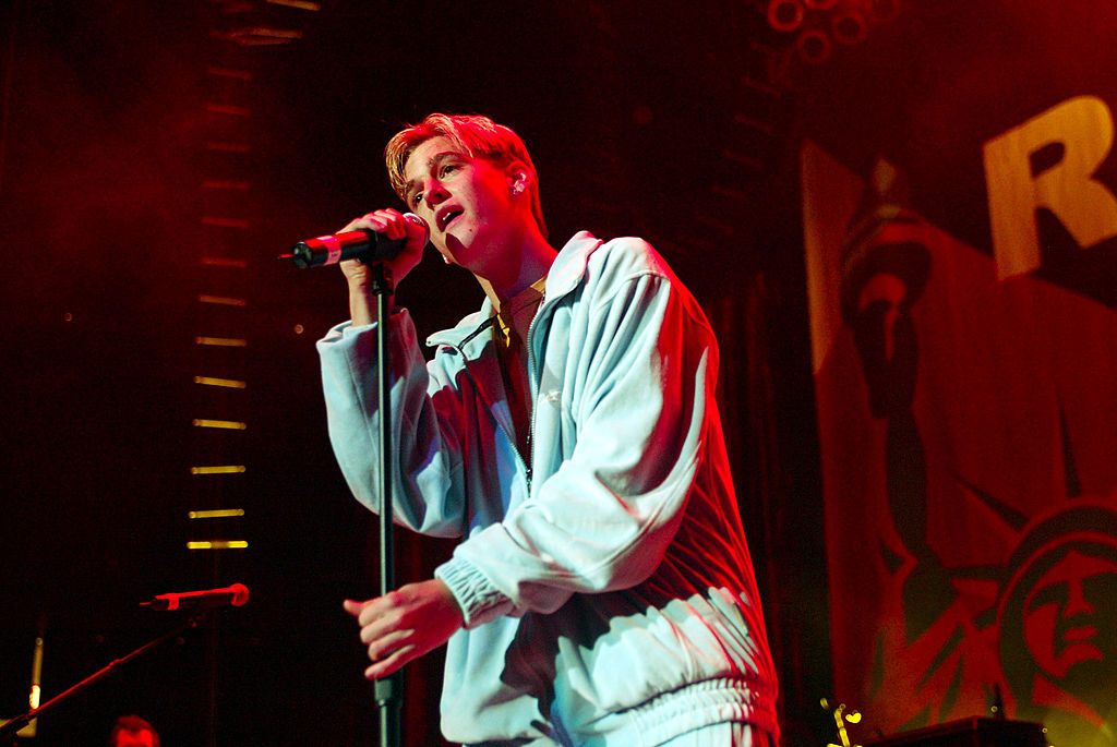 Aaron Carter New Music 2022: 'Love 2' Album In the Works, Supposed to ...