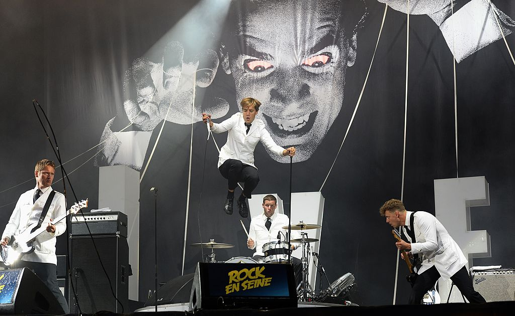 The Hives Return After 11 Years With New Album + Song 'Bogus Operandi ...