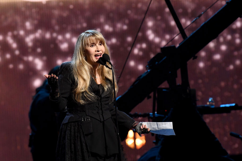 Stevie Nicks Gifts Fans with LIMITED EDITION Album Box Set of Entire ...