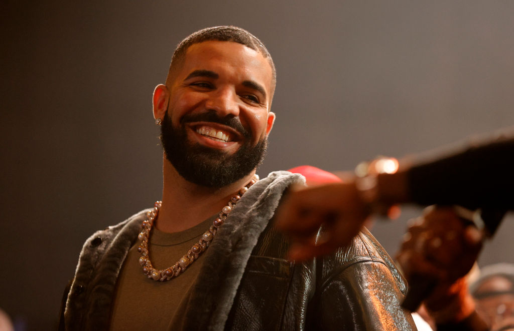 Drake Nearly Chokes on Drink Over BenDaDonnn's Memphis Beef Warning